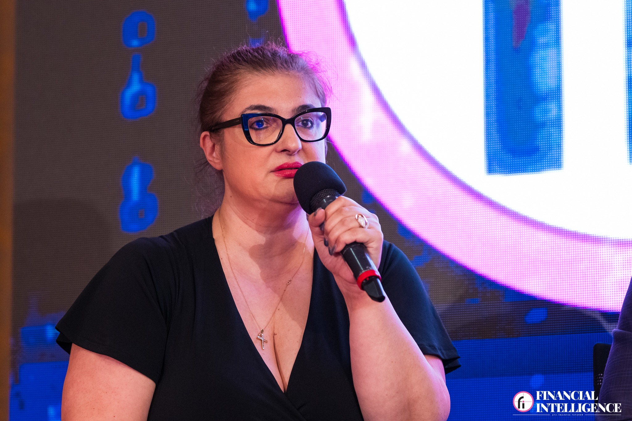 Jaf din bani publici cu oblăduirea ministrului Boloș – Anchetatorii.ro ...