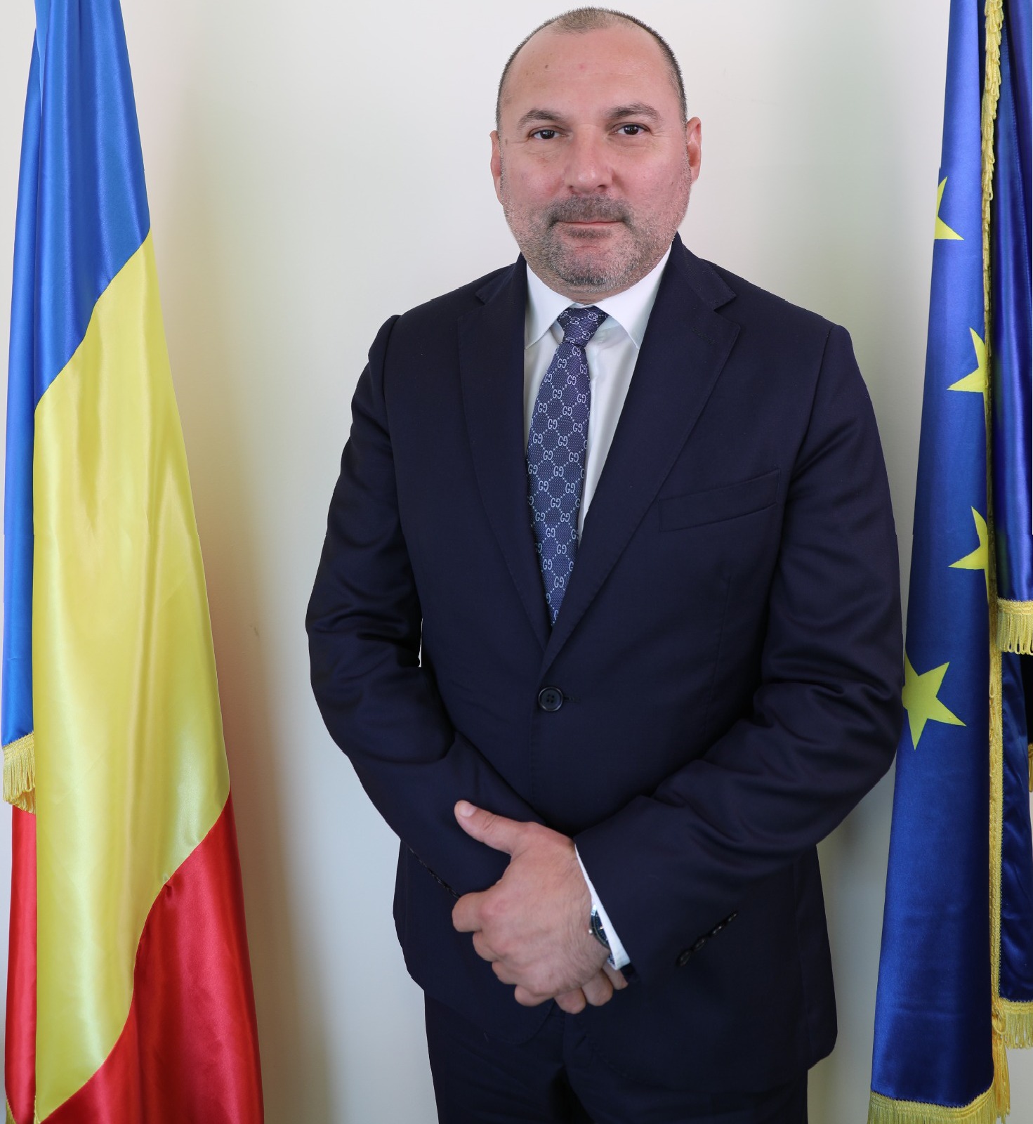 În atenția DNA: Ilegalitățile continuă la Fondul Român de Contragarantare – Anchetatorii.ro ...